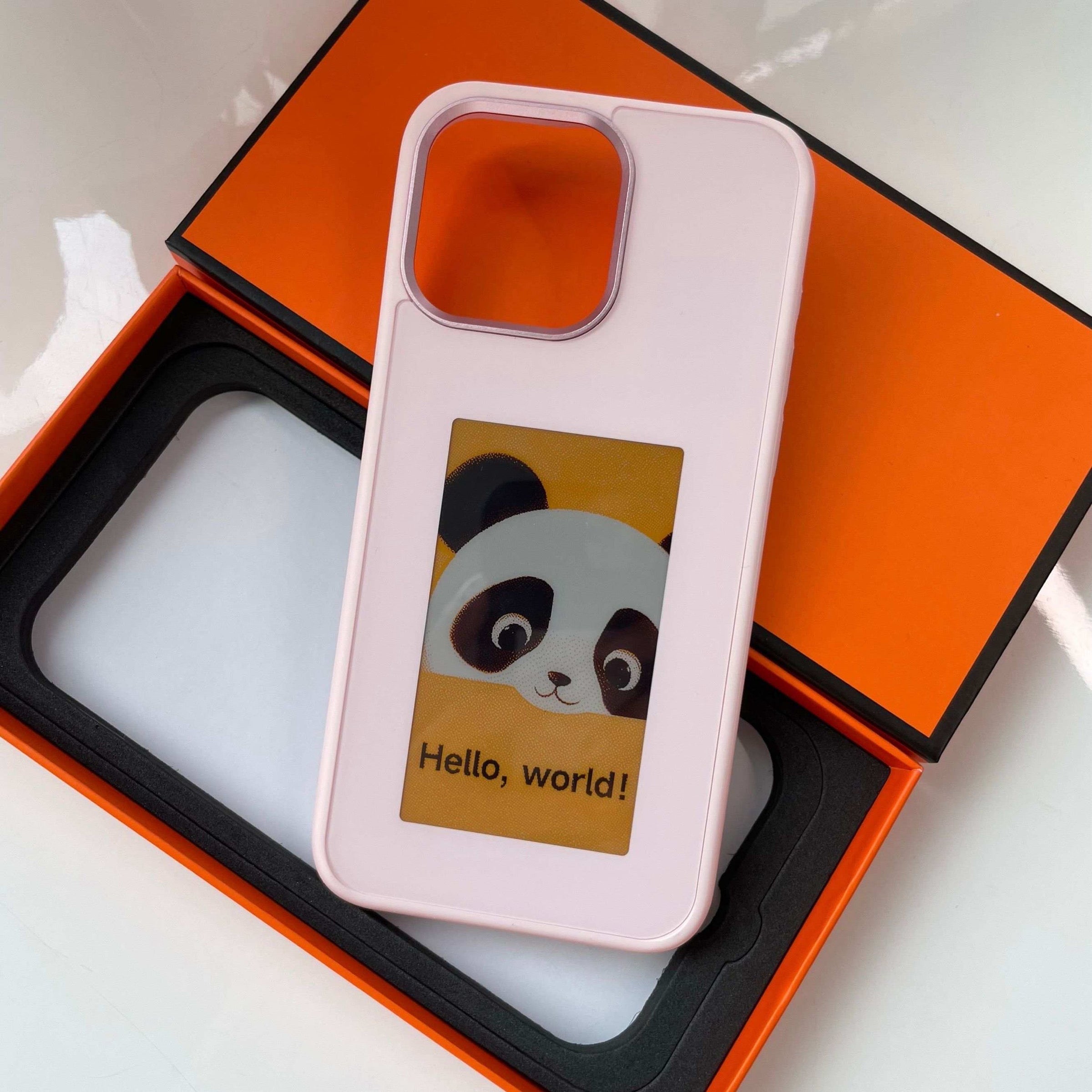 Smart DIY Magic iPhone Cover E Ink Technology - NFC Enabled